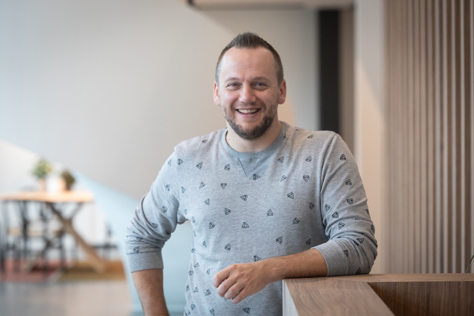 Coraco Interiors gezichten: Projectleider interieur Philip | DCA ...